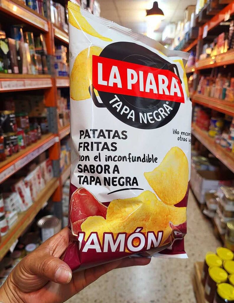 La Piara Tapa Negra Patatas Fritas sabor Jamón 80g - Andalubox